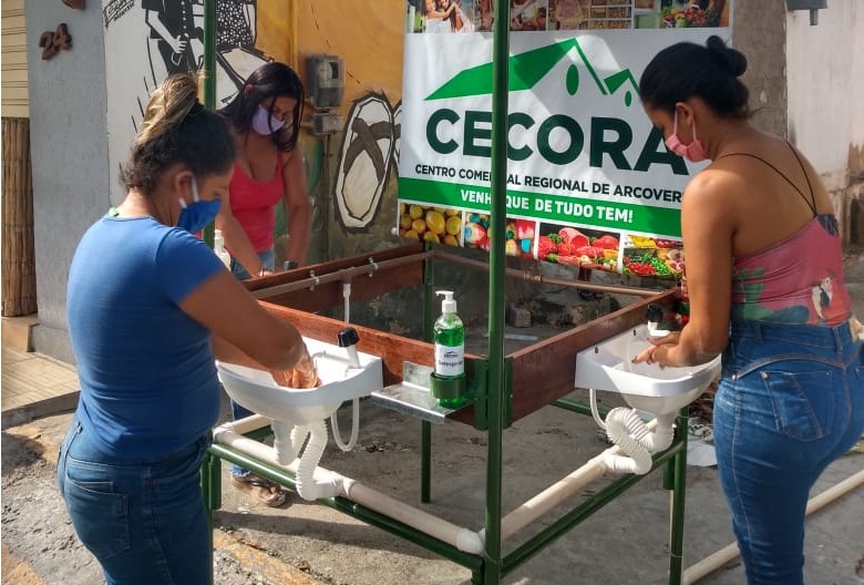 xis.club! / Cecora disponibiliza lavabos coletivos para higienização do ...