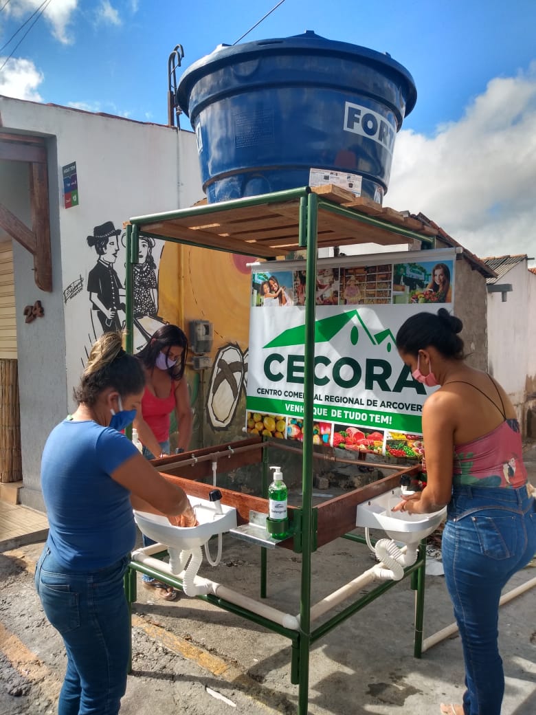 xis.club! / Cecora disponibiliza lavabos coletivos para higienização do ...